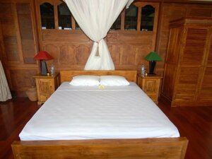 Villa Atas Awan (Bali, Gianyar Regency, Jl. Raya Singapadu), otel  Bali'den