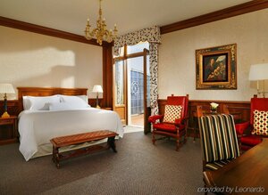The Westin Excelsior, Florence (Tuscany, Florence, piazza Ognissanti), otel  Floransa'dan