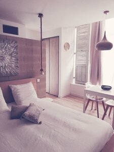 Otel Suite 24, Le Creusot, foto