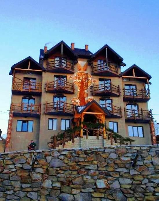 Otel Hotel History, Yaremcha, foto