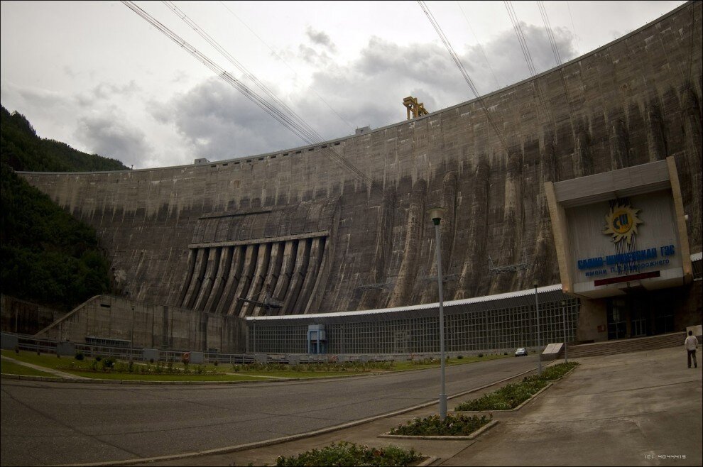 Elektrik santrali Sayano-Shushenskaya Ges im. P. S. Neporozhnego, Hakasya, foto