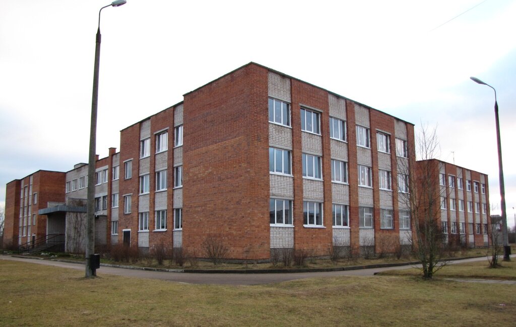 Ortaokul School № 7 name V. N. Pushkareva, Ostrov, foto
