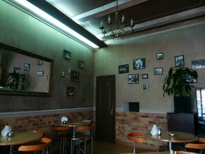 Kafe Paradizo (vulytsia Ivana Franka No:14, Chernivtsi), kafe  Çernoviç'ten