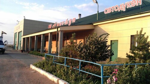 Kafe Nadezhda, Balkaş, foto