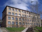 Gpou Ukhtinsky meditsinsky kolledzh (Chibyuskaya Street No:28), yüksekokul  Uhta'dan