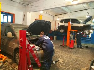 Sto Avto-Energy (Yenerhetychna vulytsia No:5, Vinnytsia), otomobil servisi  Vinica'dan