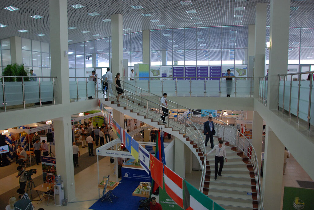 Ticari gayrimenkul alım satımı Kristall Siti, Kaspiysk, foto