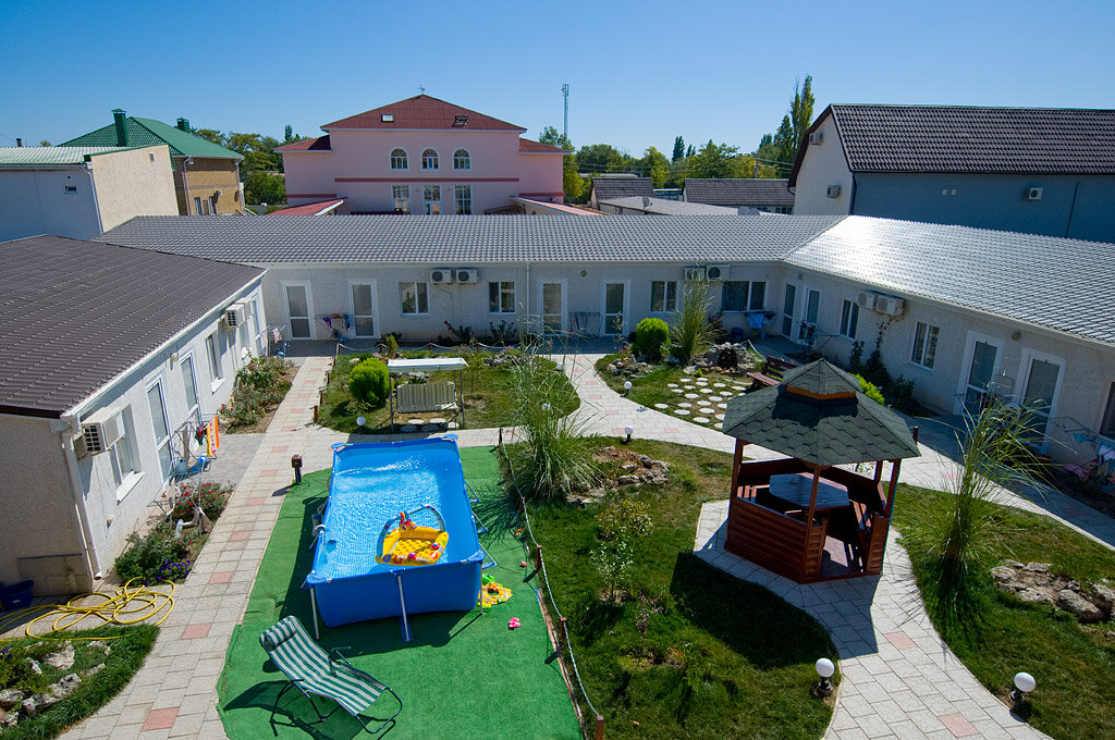 Resort oteller, tesisler Rif, Kırım Cumhuriyeti, foto