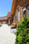 Dom otdyha Veseloe (Молодёжная улица No:26, село Весёлое), resort oteller, tesisler  Kırım Cumhuriyeti'nden