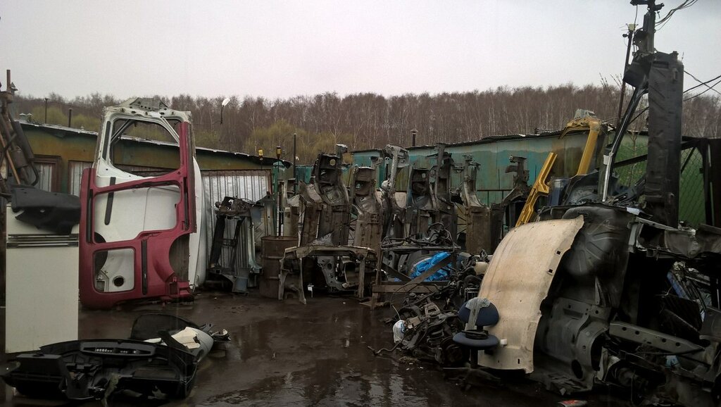 Çıkma yedek parça Renault-Donor, Moskova, foto