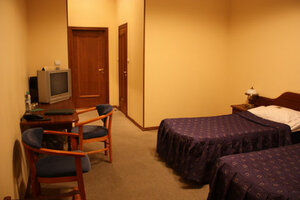 Shelfort (3rd Vasilyevskogo Ostrova Line No:24, Saint Petersburg), otel  Saint‑Petersburg'dan