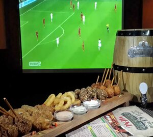Gogol Pub (Andriia Malyshka Street No:4А), restoran  Kiev'den