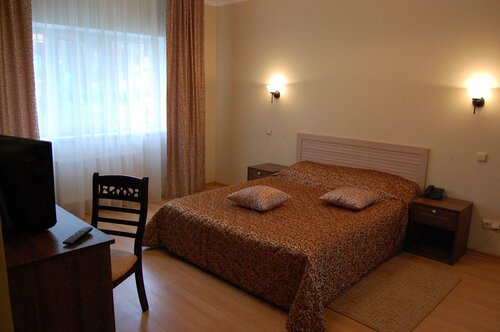 Otel Zagorodny gostinichno-restoranny kompleks Dzhintama-Briz, Kiev Bölgesi, foto