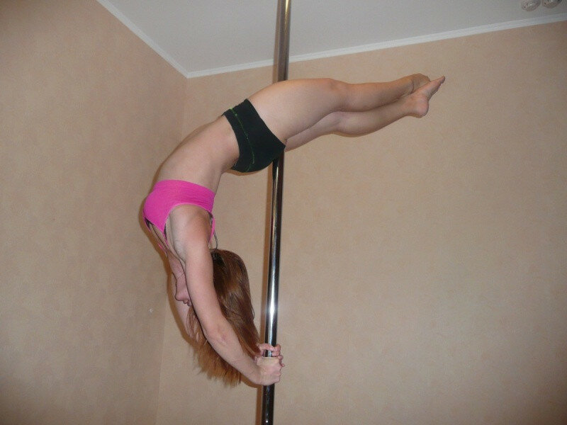Dans okulları Shkola tantsev Favorit pole dance studio, Kiev, foto