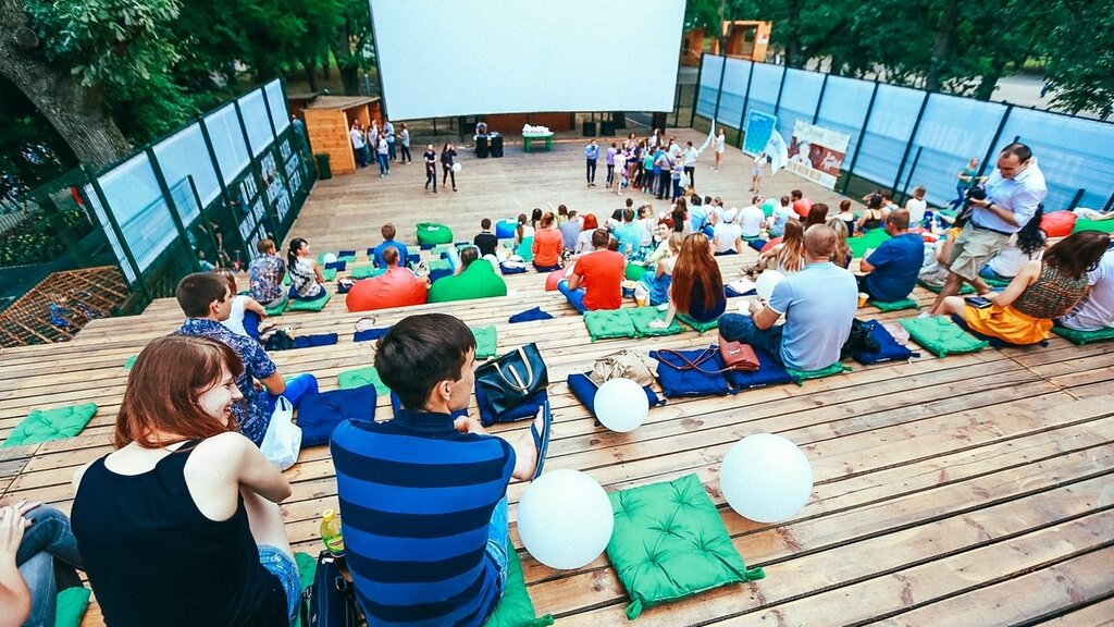 Sinemalar Letny kinoteatr Avrora, Krasnodar, foto