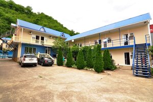 Gostevoy dom Viktoriya (Chereshnevaya ulitsa No:22, selo Dederkoy), otel  Krasnodarski krayından