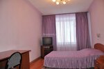Gostinitsa Polyot (ulitsa Engelsa No:36), otel  Kolpaşevo'dan