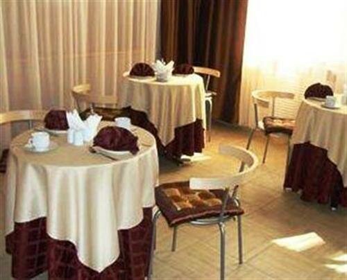 Otel Yarmarka, Nijni Novgorod, foto