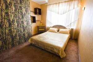 Apartamenty s Vidom na Reku (вулиця Січеславська Набережна No:39, Дніпро), otel  Dnepropetrovsk'tan