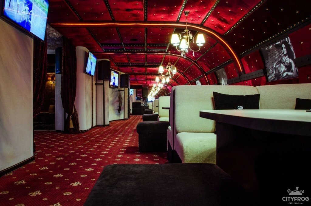 Restoran Se7en karaoke, Kiev, foto
