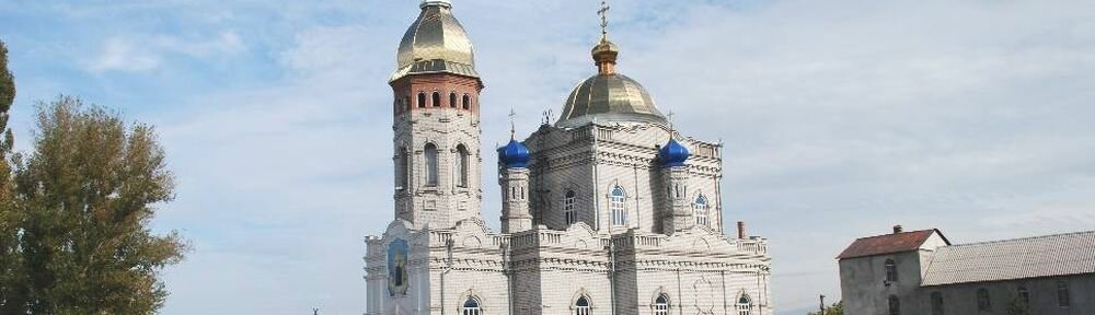 Ortodoks kiliseleri Svyato-Pokrovsko-Mikhaylovsky zhensky monastyr, Nikopol, foto