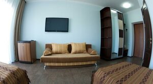Edelweis (улица 23 Мая 1919 года No:180), otel  Kerç'ten