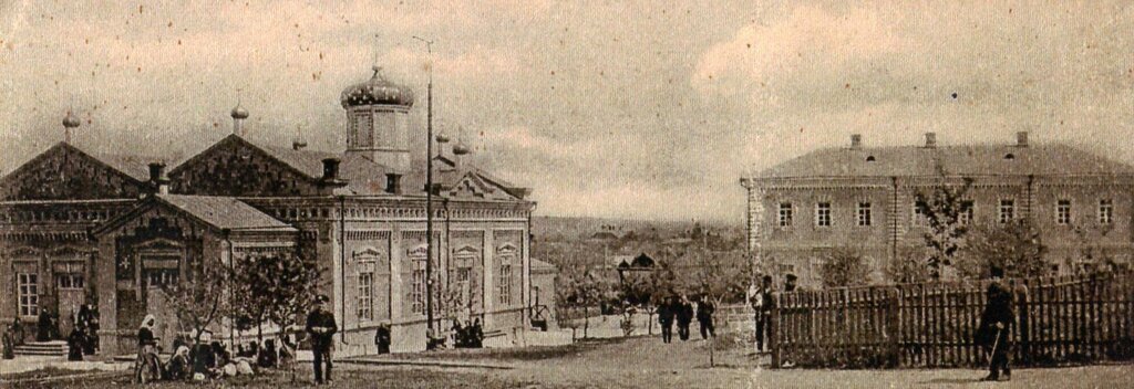 Ortodoks kiliseleri Pokrovsky Baltsko-Feodosiyevsky muzhskoy monastyr, Balta, foto