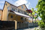 Bella (Chkalova Street No:20А, Adler), otel  Soçi'den