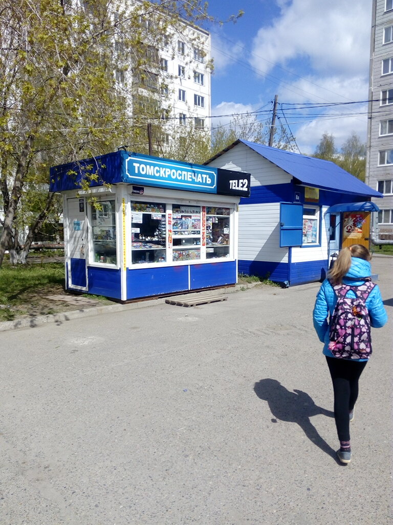 Gazete bayi Tochka prodazhi pressy, Tomsk, foto