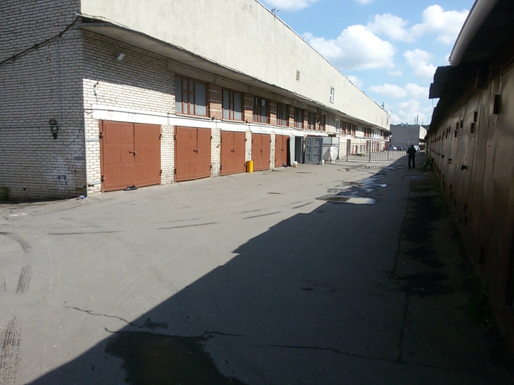 Oto lastik tamiri Shinomontazh avtoservis moyka, Moskova, foto