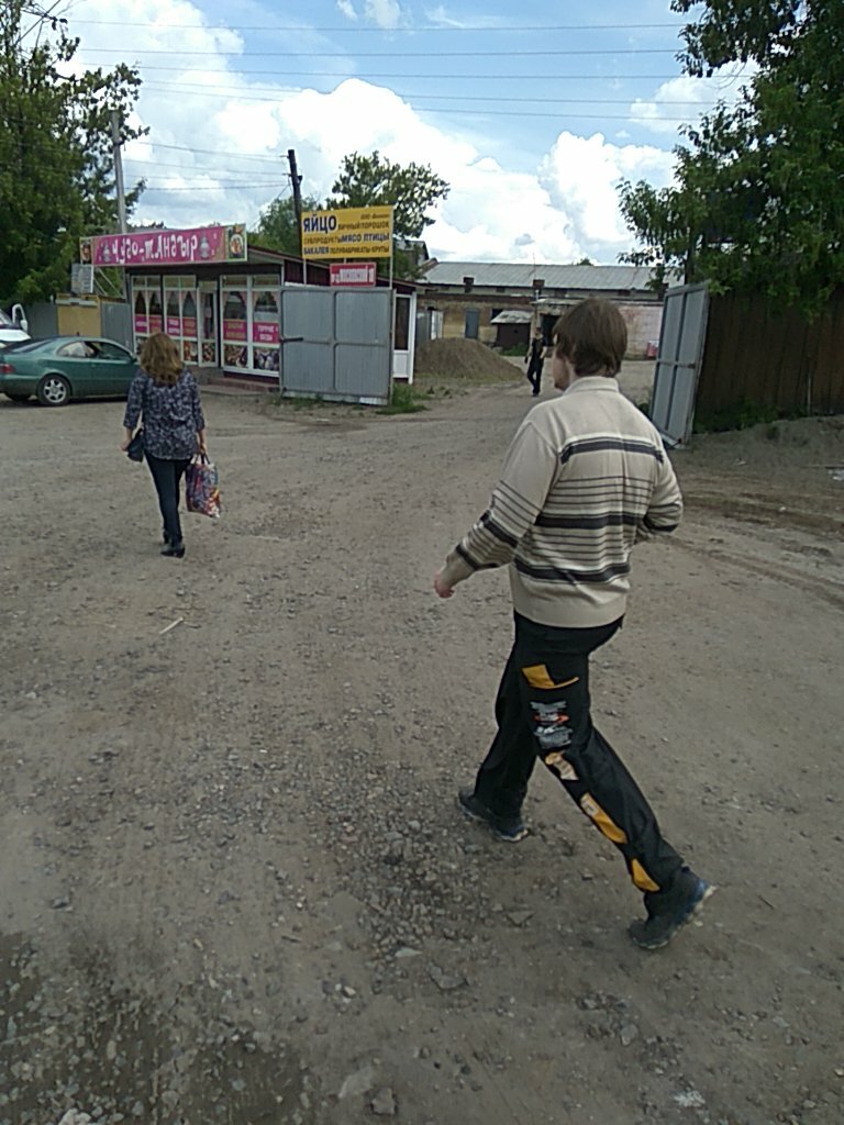 Kanatlı hayvan ürünleri ve yumurta Yaytso i myaso ptitsy, Briansk, foto