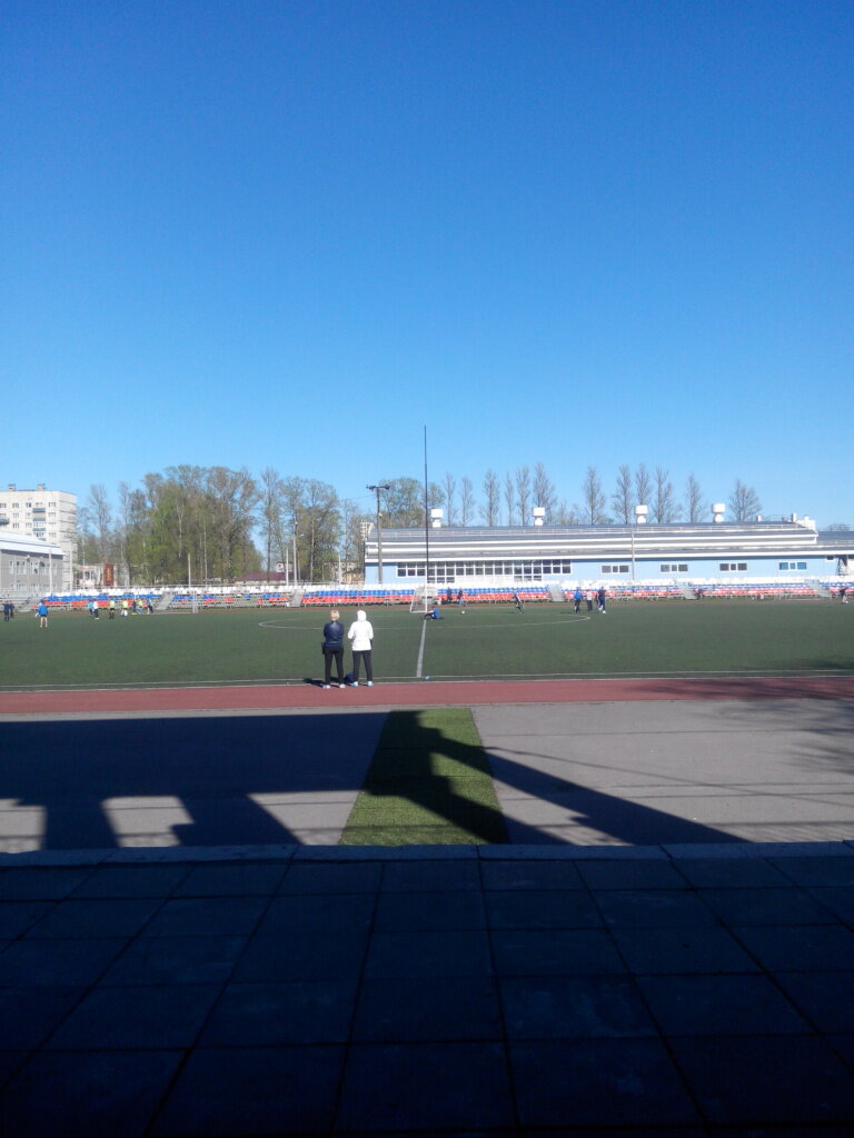 Spor okulları Kirovskaya sportivnaya shkola, Kirovsk, foto