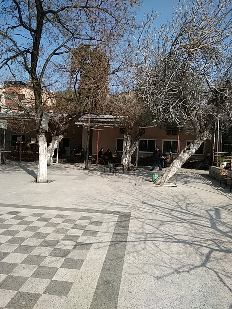 Kahve dükkanları Dokuz Eylül Kiraathanesi, İzmir, foto