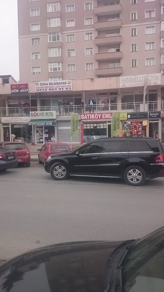 Emlak ofisi Zeki Yıldız Gayri Menkul Danışmanlık, İstanbul, foto
