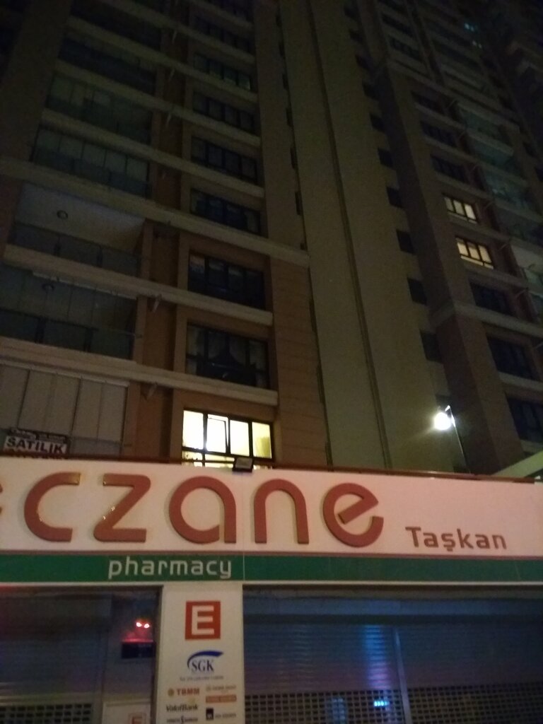 Eczaneler Taşkan Eczanesi, Ankara, foto