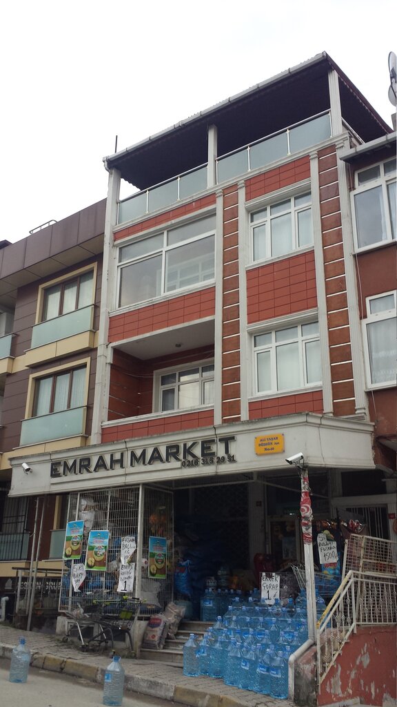 Market Emrah Market, İstanbul, foto