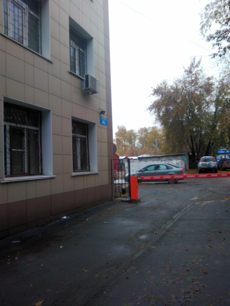 Adliyeler Kalininsky rayonny sud, Novosibirsk, foto