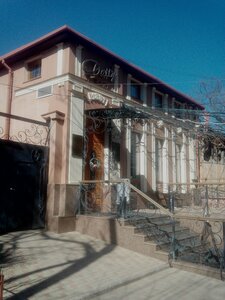 Daily (Фалеевская улица No:41/2, Николаев), kafe  Nikolaev'den