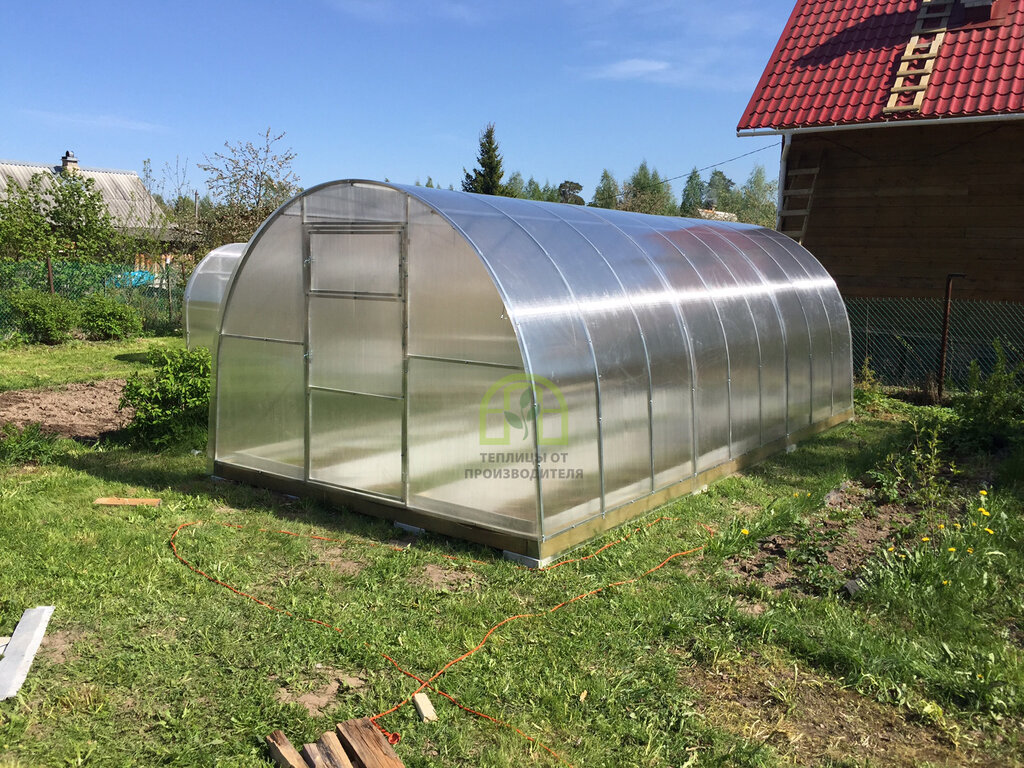 Sera ekipmanları Teplitsa V region Yug, Adıge Cumhuriyeti, foto