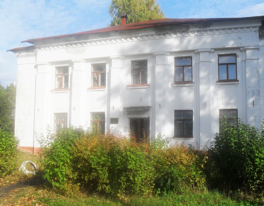 Kurs Детская музыкальная школа, Navoloki, foto