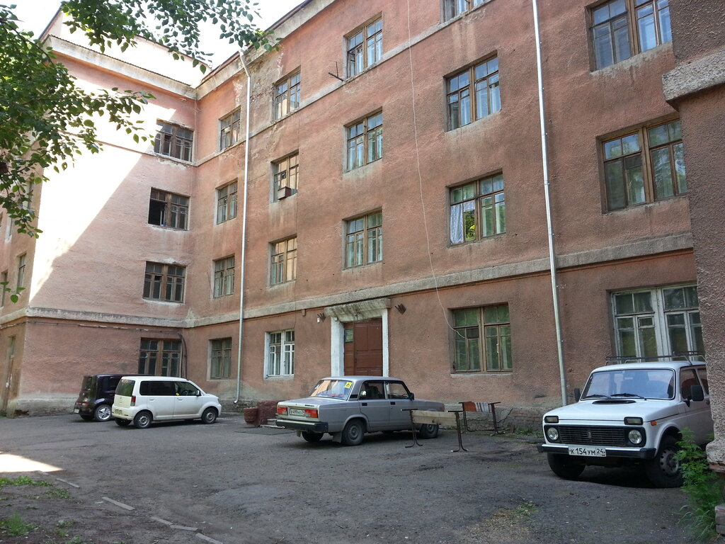 Yurtlar Obshchezhitiye № 3 Krasnoyarskogo gosudarstvennogo pedagogicheskogo universiteta im. V. P. Astafyeva, Krasnoyarsk, foto