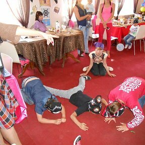 Kafe Sad Pavlovsky, Şuya, foto