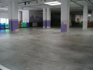 Apeks (Бузковая улица No:2), spor ve eğlence merkezi  Lviv'den