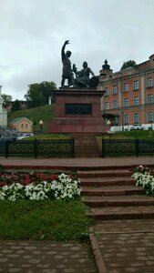 Monument to Minin and Pozharsky (Nizhniy Novgorod, Rozhdestvenskaya Street), anıt, heykel  Nijni Novgorod'dan
