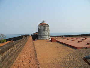 Fort Aguada (Goa, North Goa County, Bardez Subdistrict, Town of Candolim), turistik yerler  Goa'dan