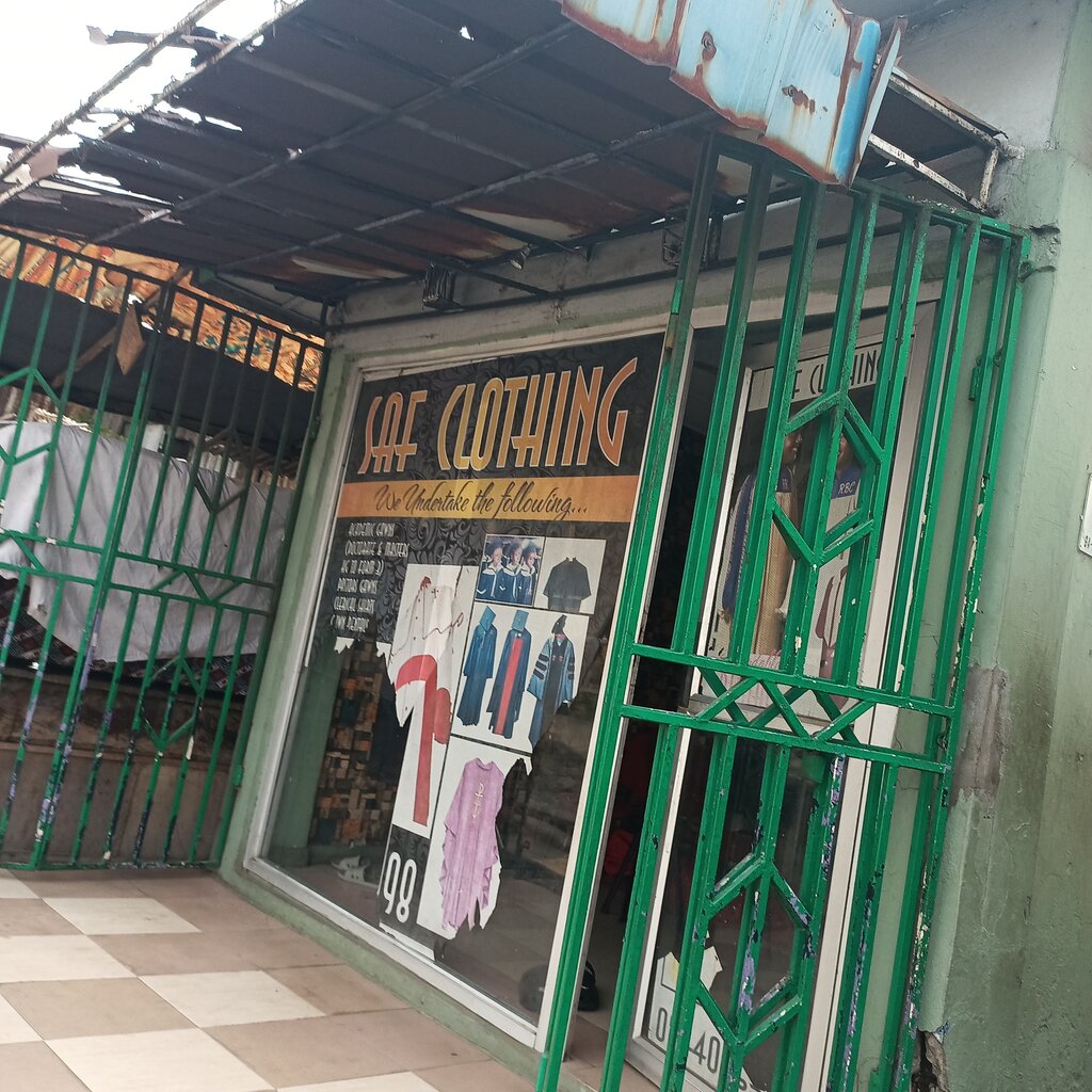 Giyim mağazası Saf Clothing, Akra, foto