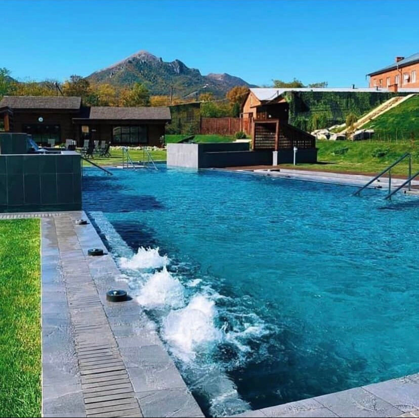 Havuz ve su parkı inşaatı ve ekipmanları Бассейны, оборудование, Vladikavkaz, foto