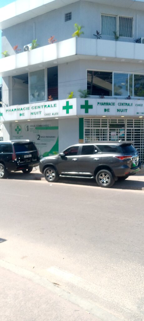 Eczaneler Pharmacie Cristale, Brazzaville, foto