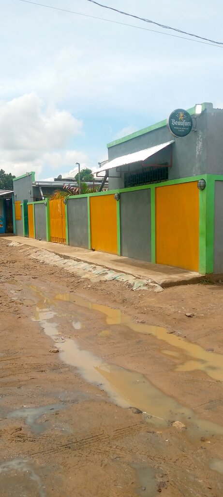 Bar Premier Quality Lager, Brazzaville, foto