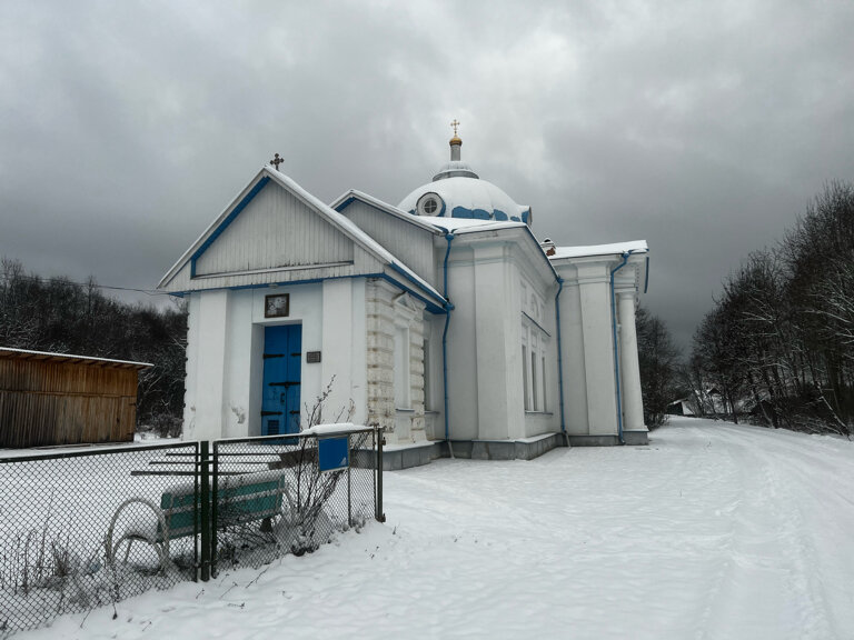 Ortodoks kiliseleri Khram Uspeniya bozhiyey materi, Pskovskaya oblastı, foto